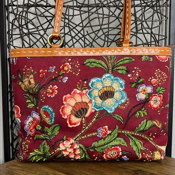 Isabella Fiore | Bags | Isabella Fiore Beaded Floral Tote Leather Trim ...